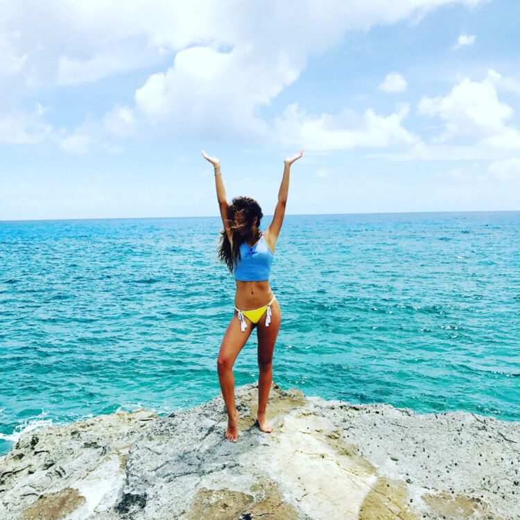 10 Hot Skylar Stecker Bikini Pics 10 Hot Skylar Stecker Bikini Pics