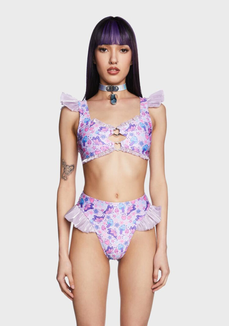 8 Hot Sexy Claudia Tripp Bikini Pics