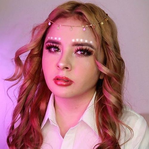 New Hot Sexy Criss Huera Bikini Pics