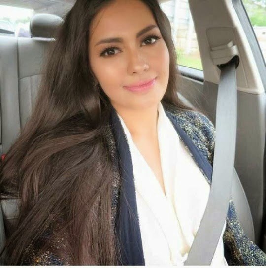 10 Hot Sexy Fyza Kadir Bikini Pics