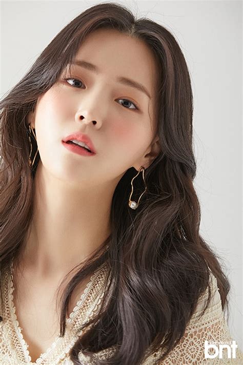 7 Hot Sexy Han Eunji Bikini Pics