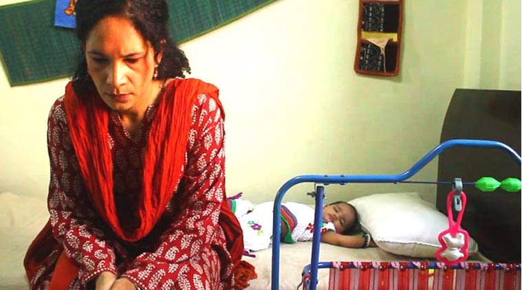 8 Hot Sexy Heeba Shah Bikini Pics