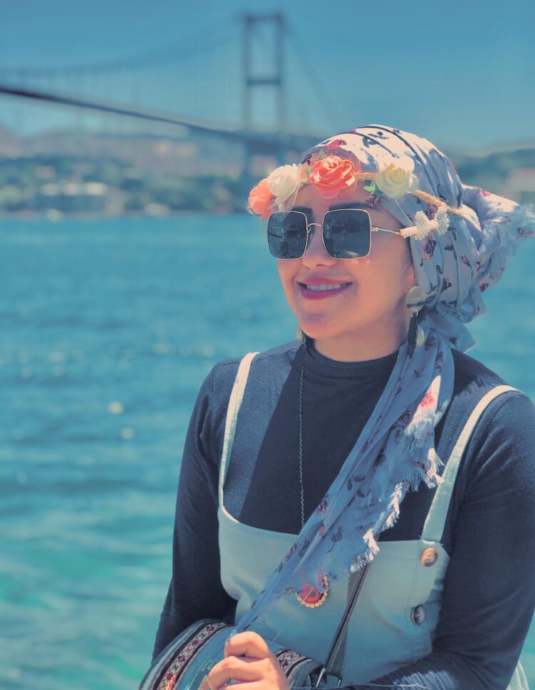 6 Hot Sexy Israa Othman Bikini Pics