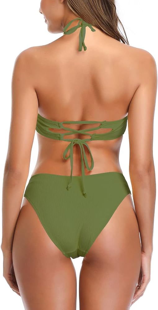 5 Hot Sexy Izzy Jones Bikini Pics