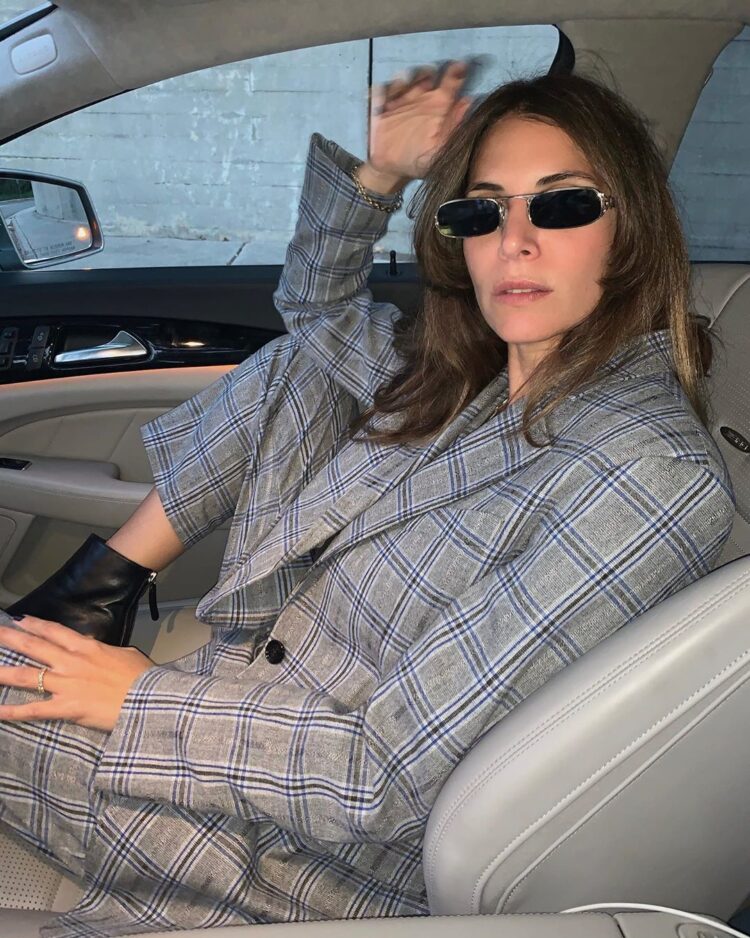 4 Hot Sexy Jen Azoulay Bikini Pics