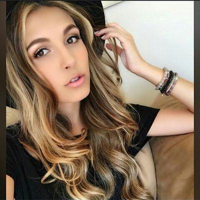 4 Hot Sexy Jena Rose Raphael Bikini Pics