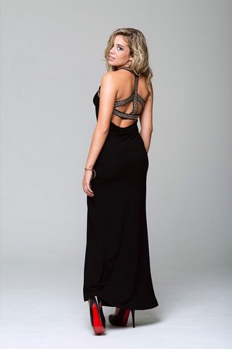 8 Hot Sexy Jennifer Rueda Bikini Pics