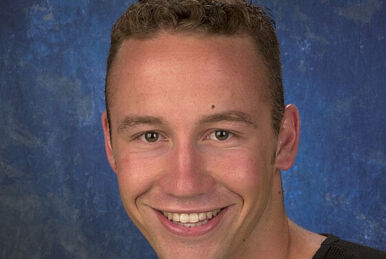 10 Hot Sexy Jordan Parker Bereni Bikini Pics