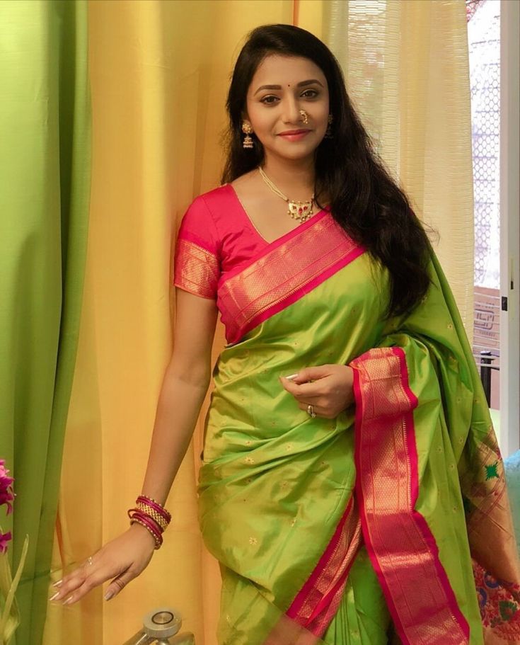 6 Hot Sexy Jui Gadkari Bikini Pics