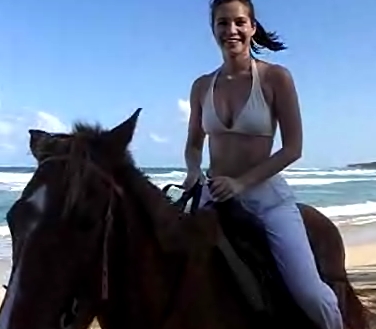 10 Hot Sexy Julia Allison Bikini Pics