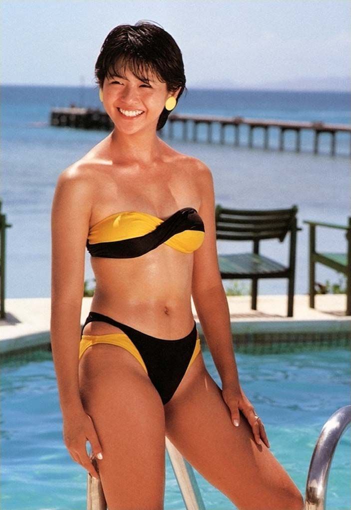 7 Hot Sexy Junko Takeuchi Bikini Pics