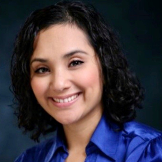 5 Hot Sexy Karina Acuna Bikini Pics