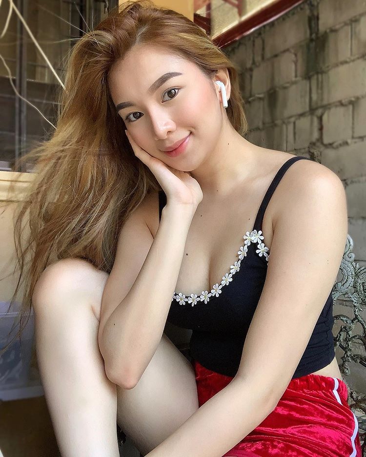 New Hot Sexy Keana Louise De Leon Bikini Pics