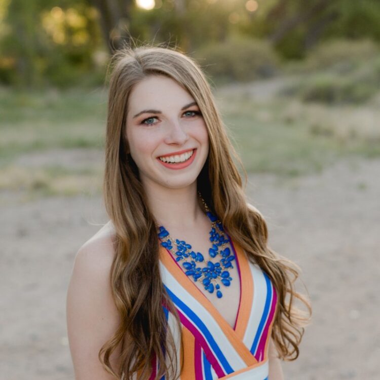 New Hot Sexy Keara Sweeney Bikini Pics