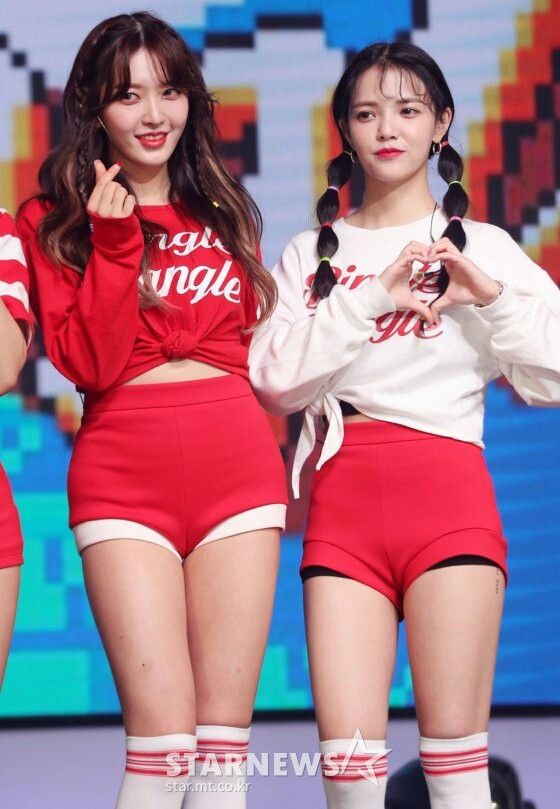 9 Hot Sexy Kim Chanmi Bikini Pics