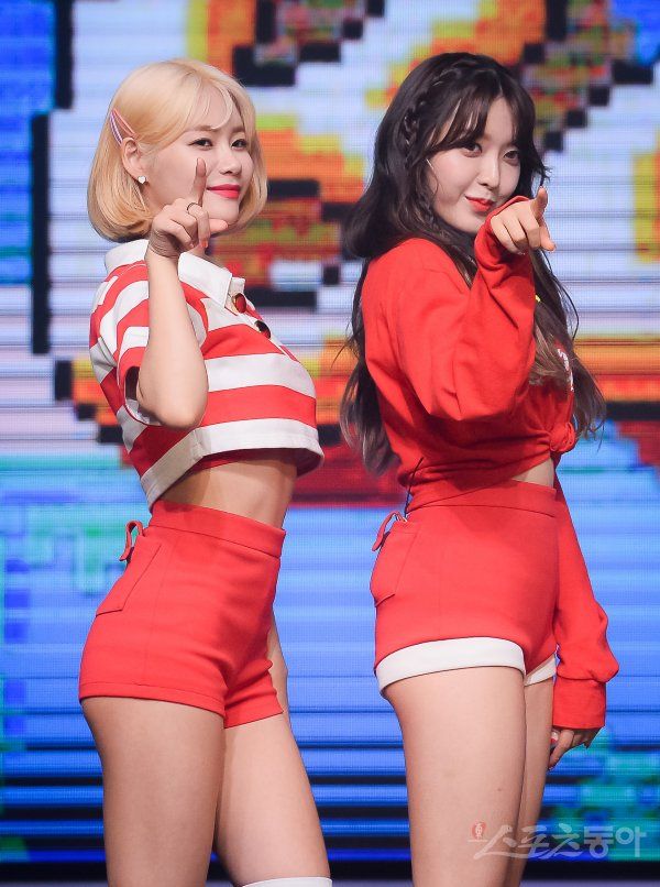 9 Hot Sexy Kim Chanmi Bikini Pics