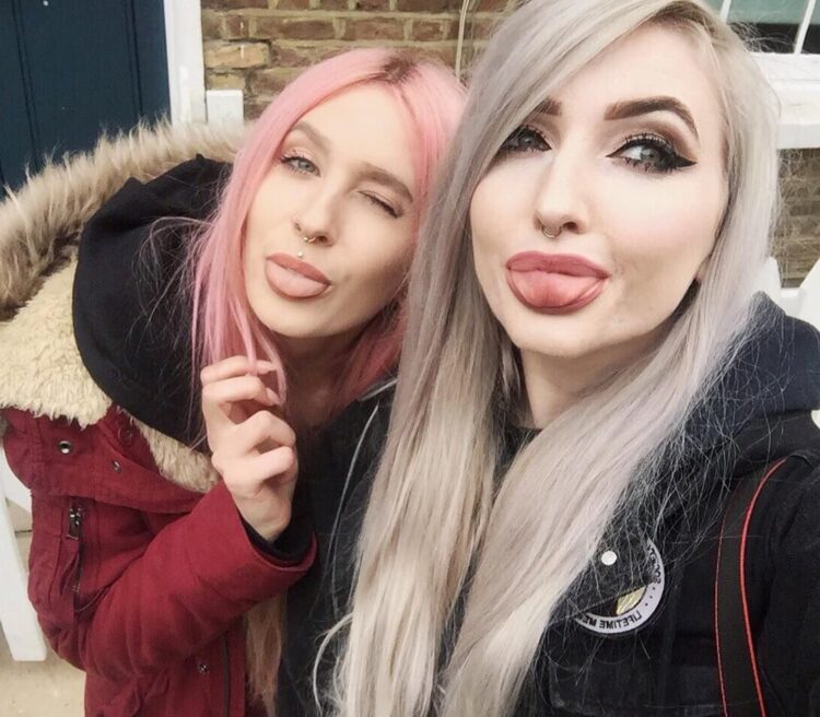 8 Hot Sexy Kimberry Behets Bikini Pics