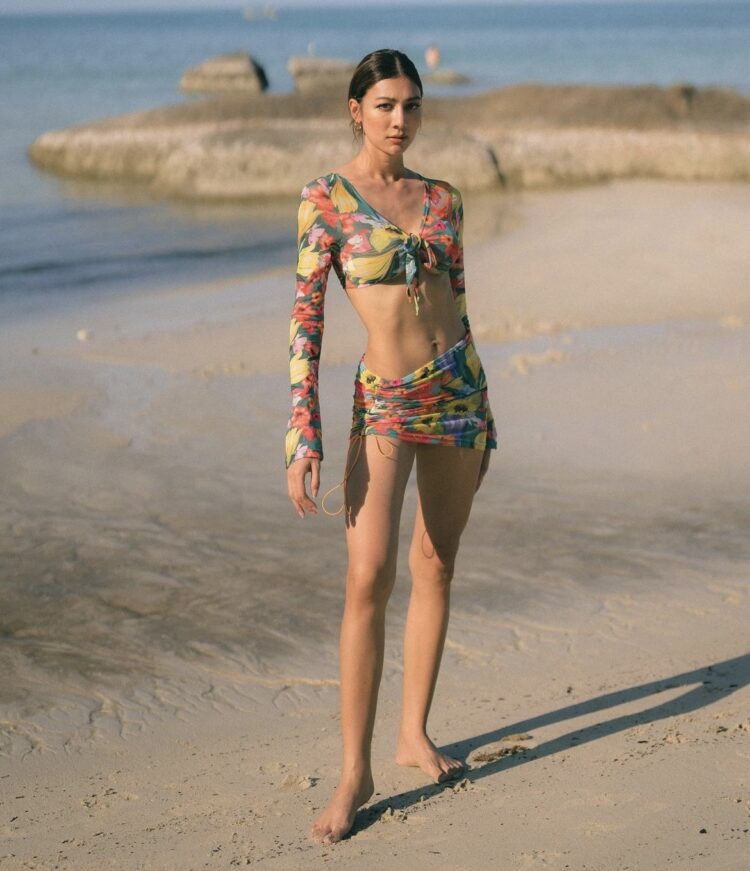 6 Hot Sexy Korawan Lodsantia Bikini Pics