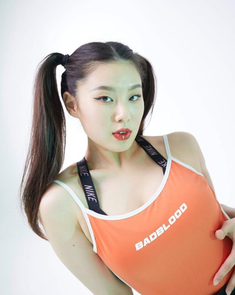 8 Hot Sexy Leejung Lee Bikini Pics