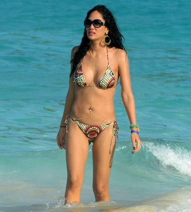 New Hot Sexy Lela Lee Bikini Pics