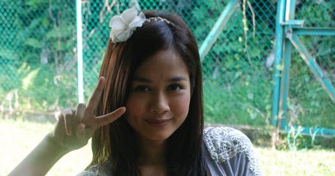 9 Hot Sexy Liyana Jasmay Bikini Pics