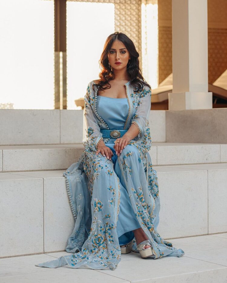 New Hot Sexy Loubna Nabih Bikini Pics