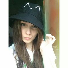 8 Hot Sexy Luna Darko Bikini Pics