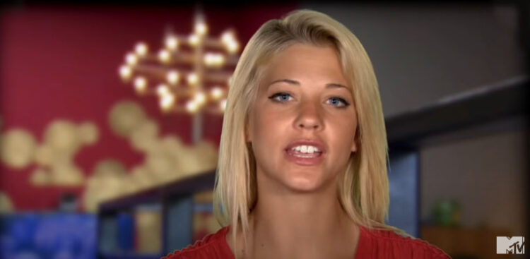 10 Hot Sexy Madison Channing Walls Bikini Pics