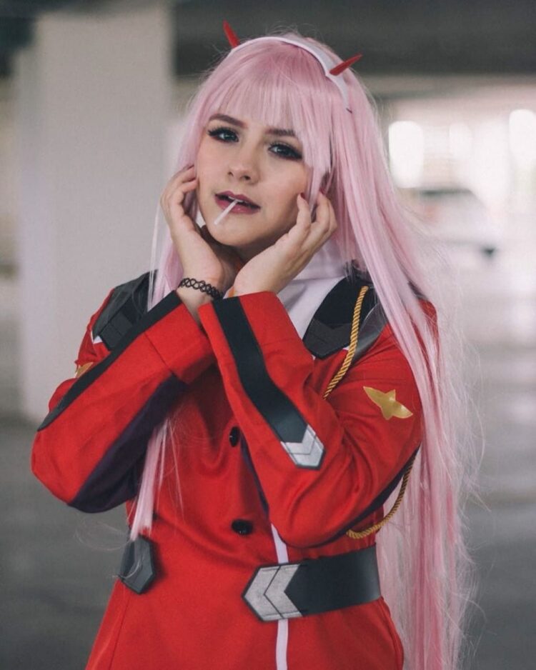 3 Hot Sexy Mafer Rocha Bikini Pics