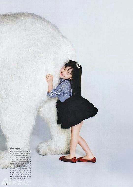 10 Hot Sexy Mana Ashida Bikini Pics