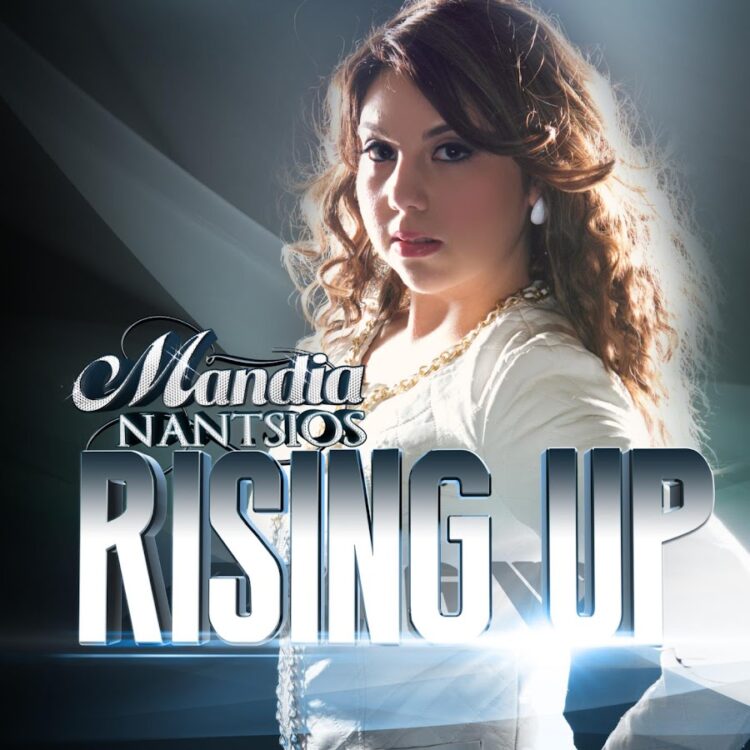 6 Hot Sexy Mandia Nantsios Bikini Pics