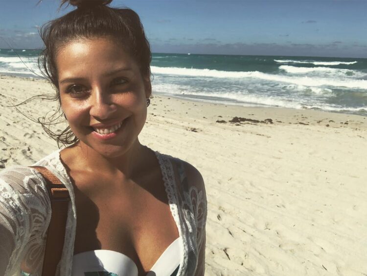 9 Hot Sexy Maria Jose Quintanilla Bikini Pics