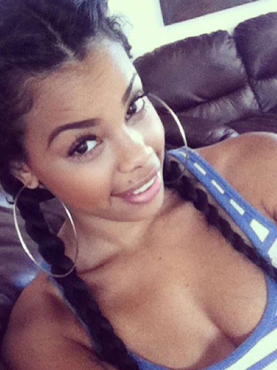 8 Hot Sexy Milyn Jensen Bikini Pics