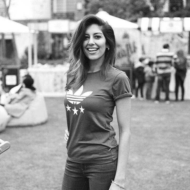5 Hot Sexy Mirna El Helbawi Bikini Pics 5 Hot Sexy Mirna El Helbawi Bikini Pics