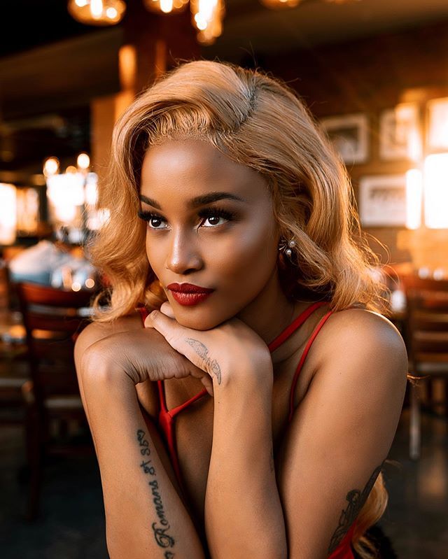 5 Hot Sexy Naomi Mandy Malebo Bikini Pics