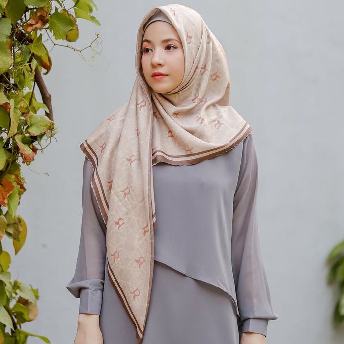 10 Hot Sexy Natasha Rizki Bikini Pics