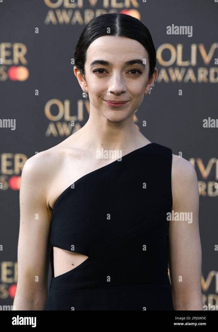 10 Hot Sexy Patsy Ferran Bikini Pics