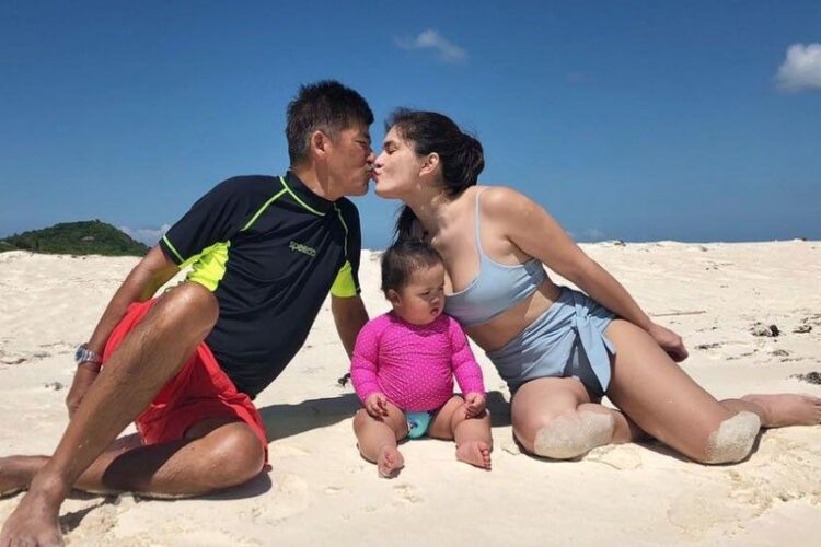 7 Hot Sexy Pauleen Luna Bikini Pics