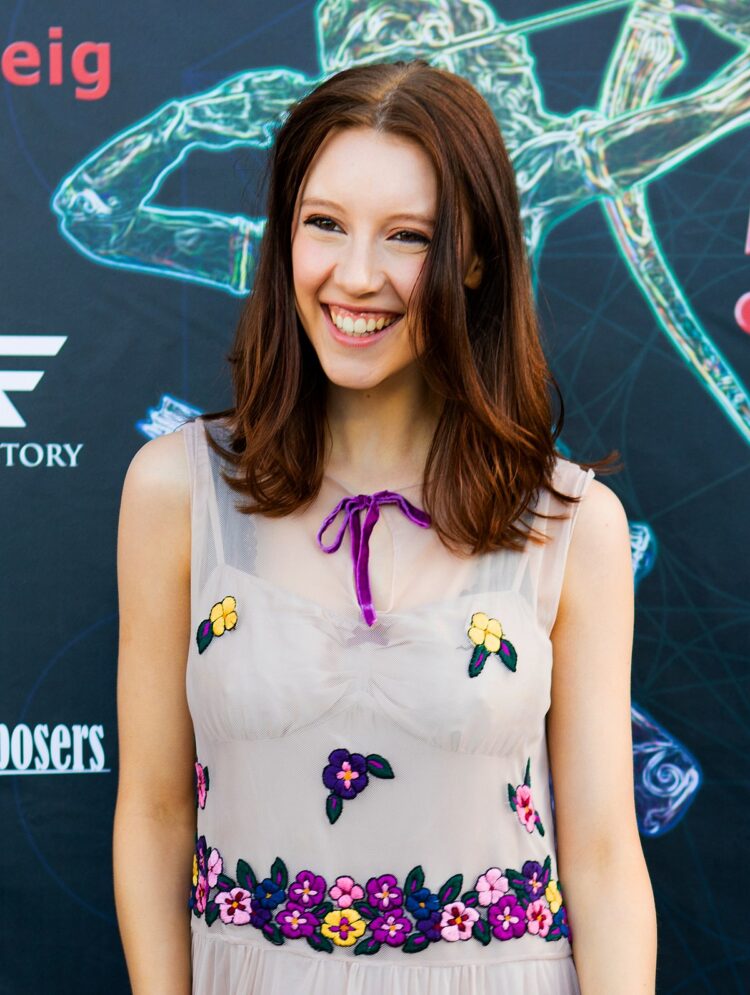 10 Hot Sexy Piper Madison Keesee Bikini Pics