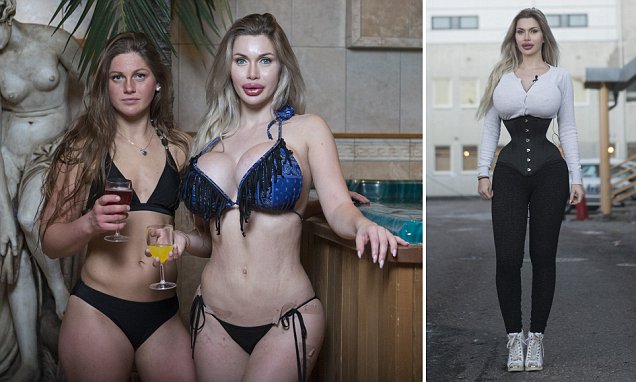 9 Hot Sexy Pixee Fox Bikini Pics