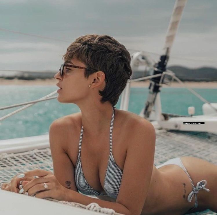 10 Hot Sexy Pixiecult Bikini Pics