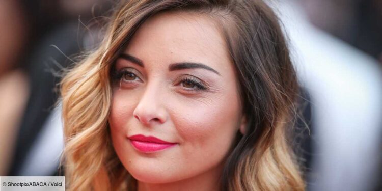 7 Hot Sexy Priscilla Betti Bikini Pics