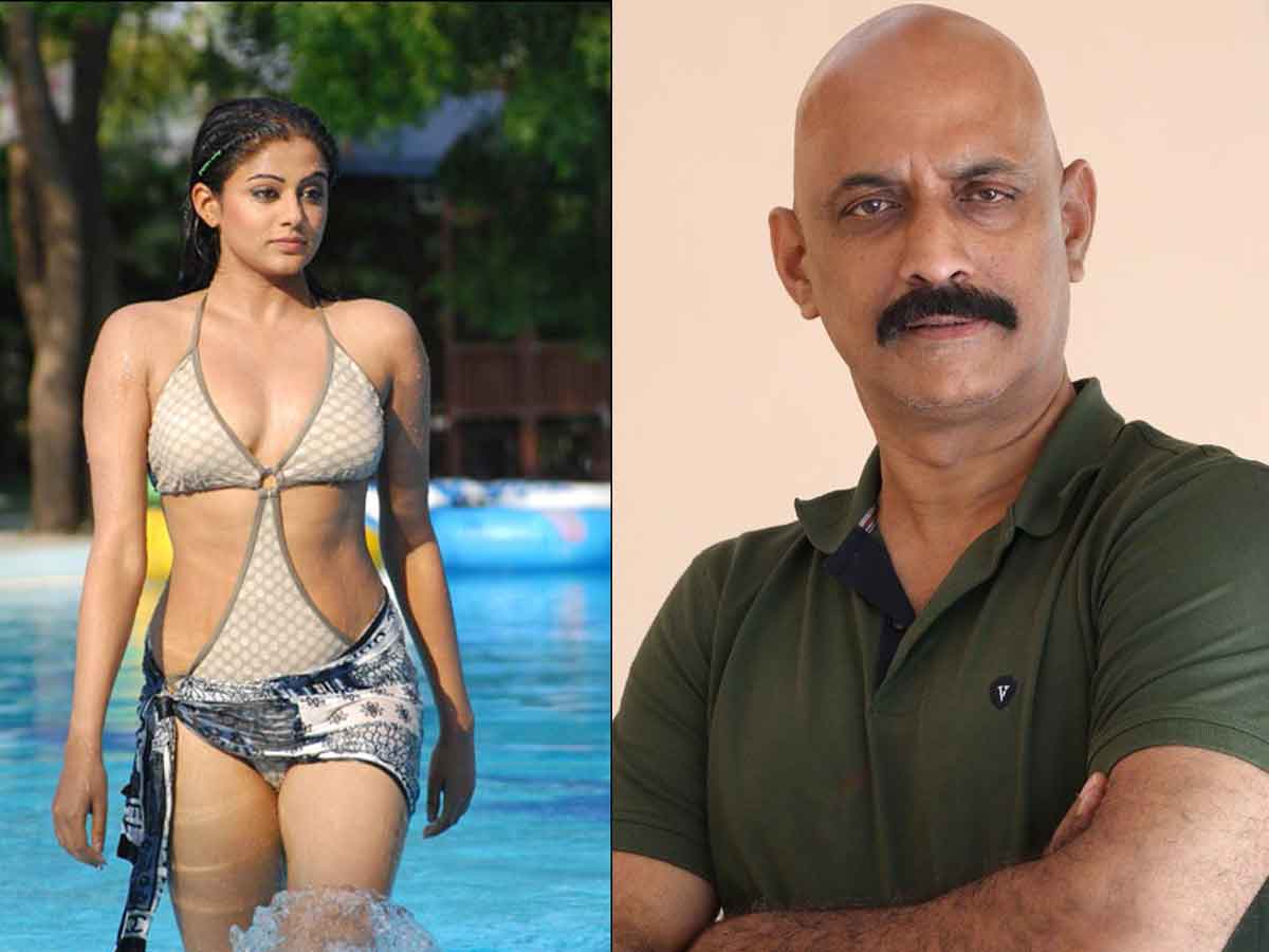 8 Hot Sexy Priya Mani Bikini Pics