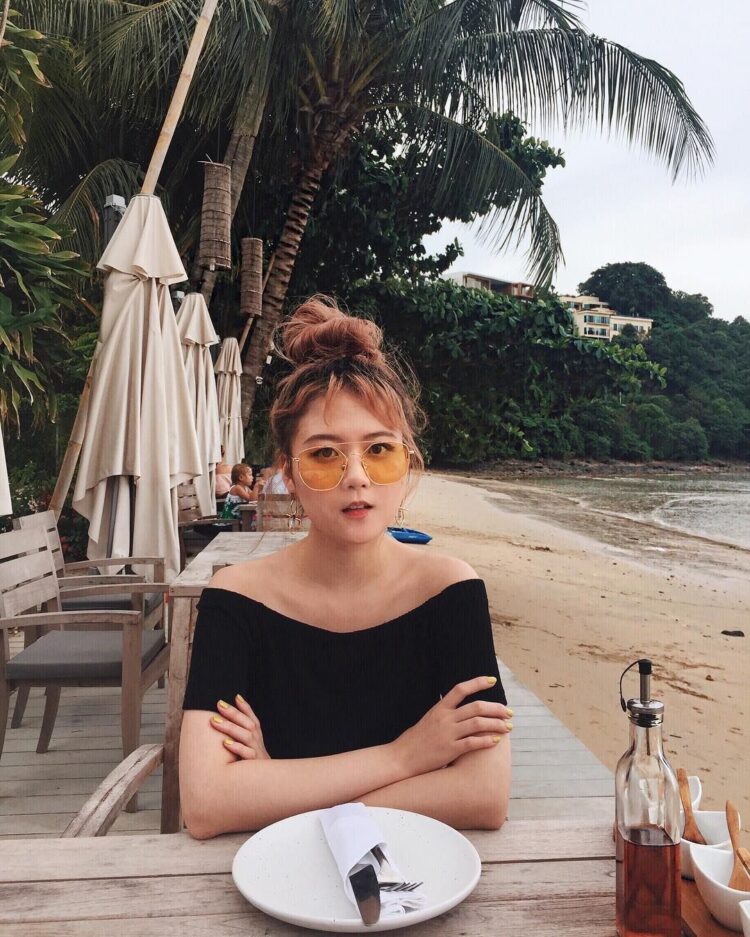 10 Hot Sexy Q2HAN Qjin Bikini Pics