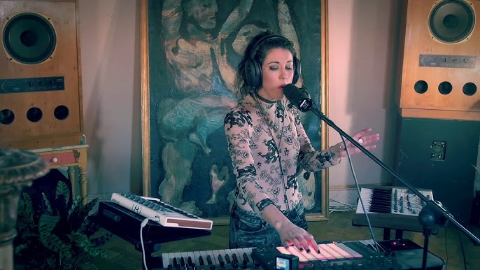 6 Hot Sexy Rachel K Collier Bikini Pics