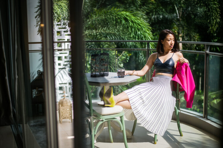 5 Hot Sexy Rachel Lim Bikini Pics