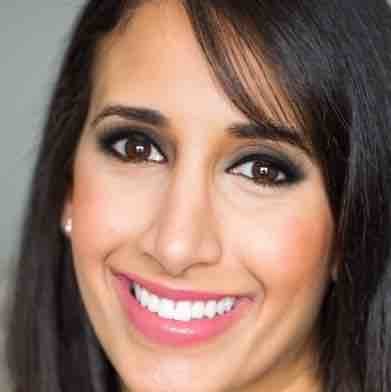 5 Hot Sexy Radwa Elkaffas Bikini Pics