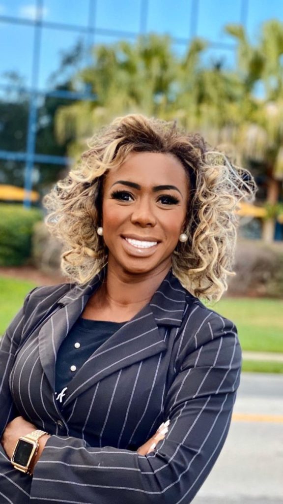 6 Hot Sexy Raissa Cinacchi Bikini Pics