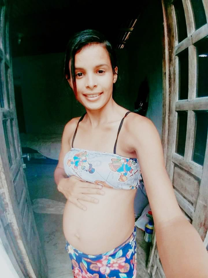 8 Hot Sexy Rayane Costa Bikini Pics