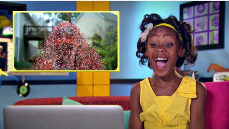 9 Hot Sexy Reina Pelky Bikini Pics